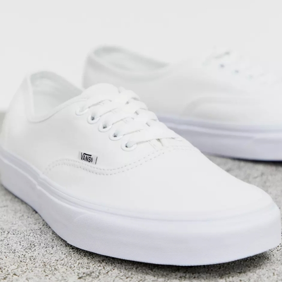 Vans | Shoes | Vans Platform Doheny Low Top Sneakers Unisex | Poshmark